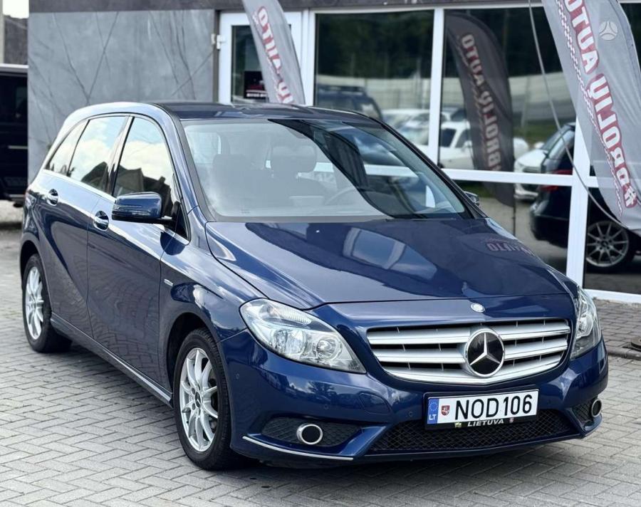 Blue Mercedes-Benz B 180 2012 in Radviliskis, with an engine capacity of 1.60 L and mileage of 155 thousand km for 5550 €, photo 7 on AUTOMOTO.COM.LV