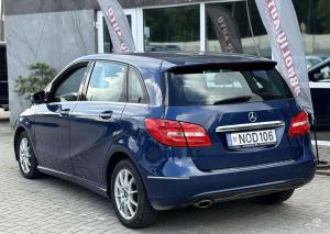 Blue Mercedes-Benz B 180 2012 in Radviliskis, with an engine capacity of 1.60 L and mileage of 155 thousand km for 5550 €, photo 13 on AUTOMOTO.COM.LV
