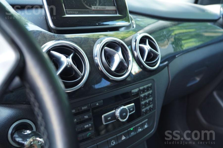 Zils Mercedes-Benz B 180 2013 Rīga, ar dzinēja tilpumu 1.80 L un nobraukumu 273 tūkst. km par 5990 €, foto 21 vietnē AUTOMOTO.COM.LV