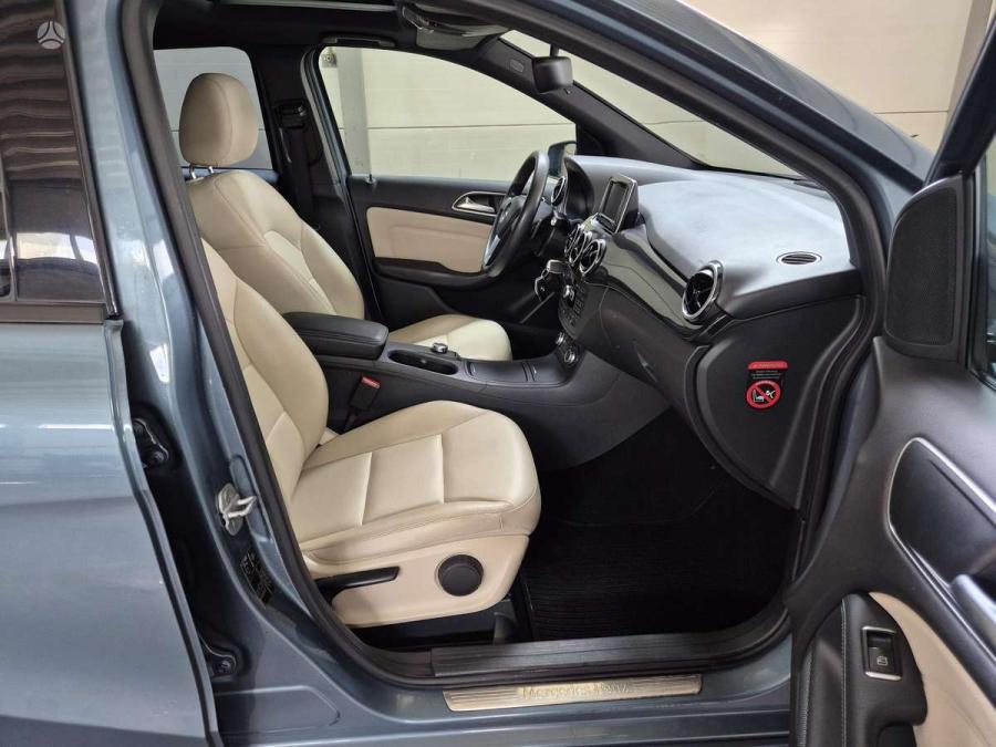 Zils Mercedes-Benz B 180 2013 Raseiniai, ar dzinēja tilpumu 1.60 L un nobraukumu 205 tūkst. km par 6500 €, foto 23 vietnē AUTOMOTO.COM.LV