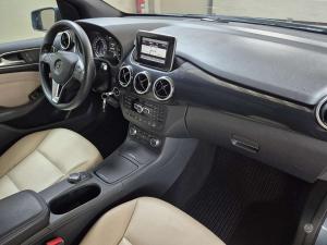 Zils Mercedes-Benz B 180 2013 Raseiniai, ar dzinēja tilpumu 1.60 L un nobraukumu 205 tūkst. km par 6500 €, foto 24 vietnē AUTOMOTO.COM.LV