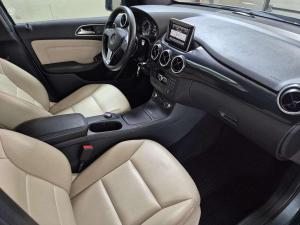Zils Mercedes-Benz B 180 2013 Raseiniai, ar dzinēja tilpumu 1.60 L un nobraukumu 205 tūkst. km par 6500 €, foto 25 vietnē AUTOMOTO.COM.LV
