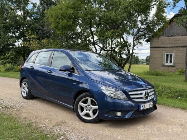 Zils Mercedes-Benz B 180 2012 Valmiera, ar dzinēja tilpumu 1.80 L un nobraukumu 283 tūkst. km par 4150 €, foto 9 vietnē AUTOMOTO.COM.LV