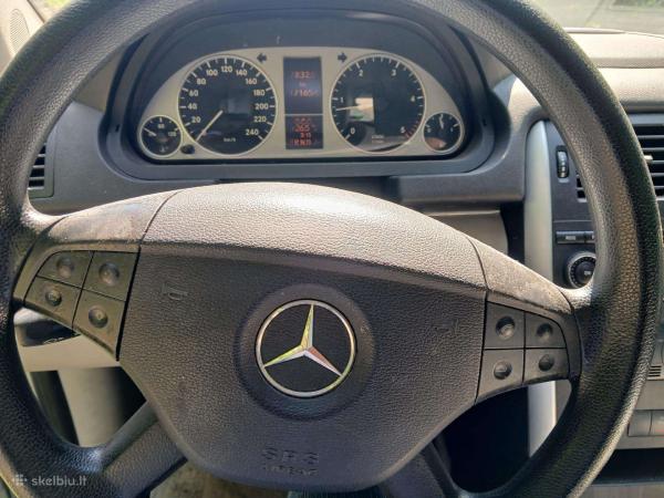 Blue Mercedes-Benz B 180 2005 in Vilnius, with an engine capacity of 2.00 L and mileage of 172 thousand km for 1000 €, photo 8 on AUTOMOTO.COM.LV
