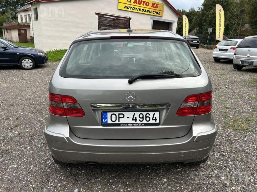 Brūns Mercedes-Benz B 180 2005 Limbaži, ar dzinēja tilpumu 2.00 L un nobraukumu 263 tūkst. km par 2950 €, foto 6 vietnē AUTOMOTO.COM.LV