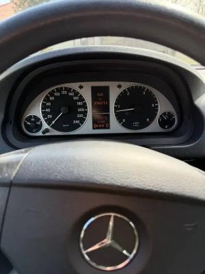 Brūns Mercedes-Benz B 180 2006 Ventspils, ar dzinēja tilpumu 2.00 L un nobraukumu 306 tūkst. km par 1590 €, foto 10 vietnē AUTOMOTO.COM.LV