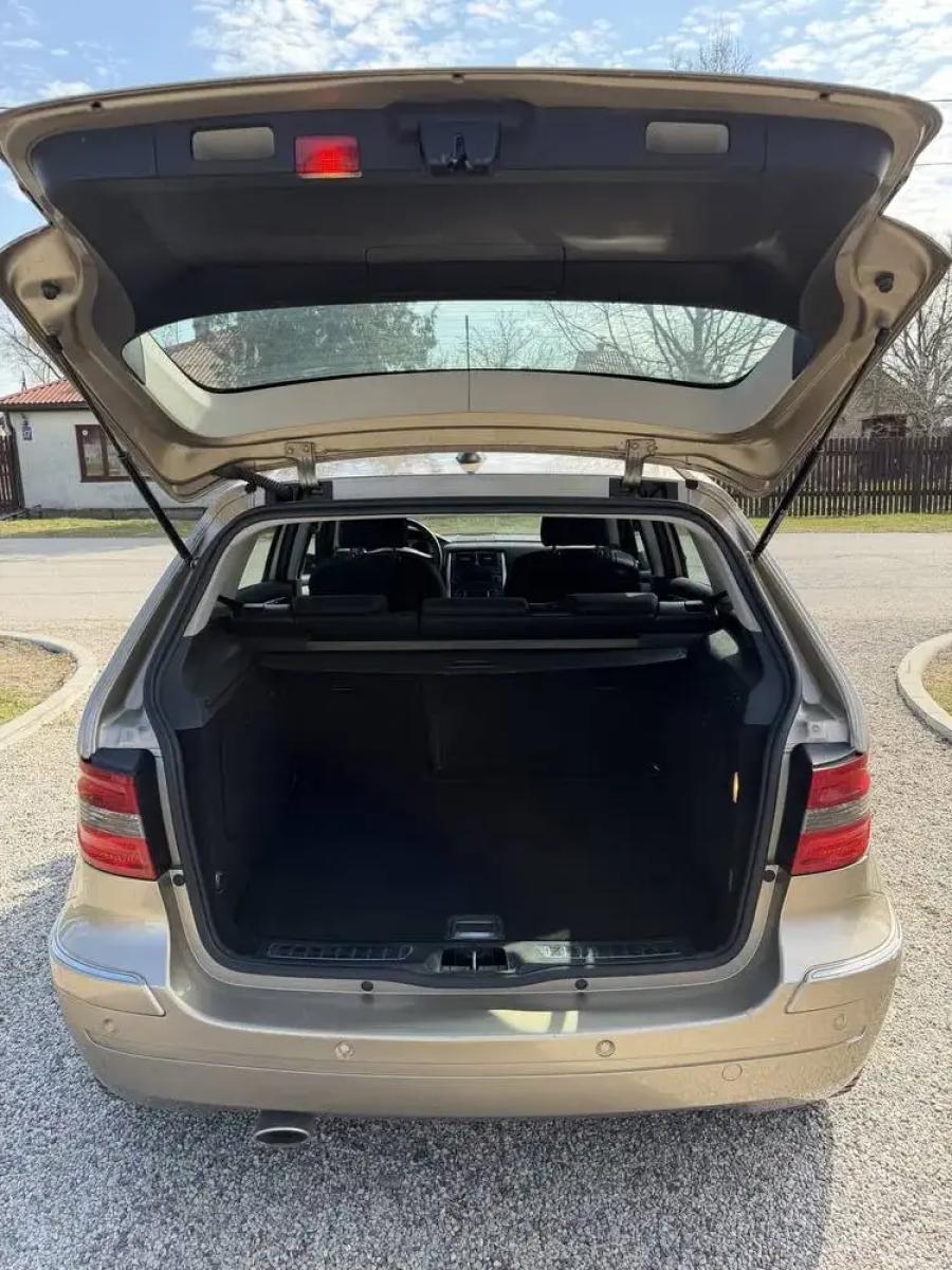 Brūns Mercedes-Benz B 180 2006 Ventspils, ar dzinēja tilpumu 2.00 L un nobraukumu 306 tūkst. km par 1590 €, foto 20 vietnē AUTOMOTO.COM.LV