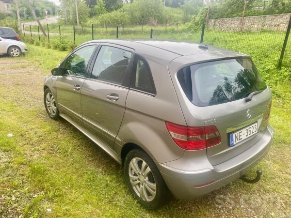 Brūns Mercedes-Benz B 180 2008 Rēzekne, ar dzinēja tilpumu 2.00 L un nobraukumu 0 tūkst. km par 2950 €, foto 7 vietnē AUTOMOTO.COM.LV