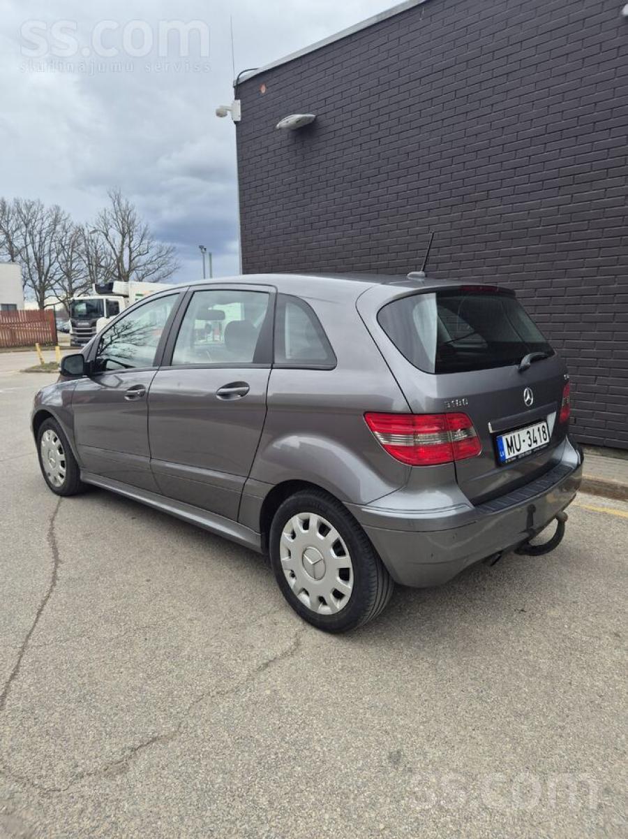 Brūns Mercedes-Benz B 180 2010 Cēsis, ar dzinēja tilpumu 2.00 L un nobraukumu 455 tūkst. km par 3350 €, foto 3 vietnē AUTOMOTO.COM.LV