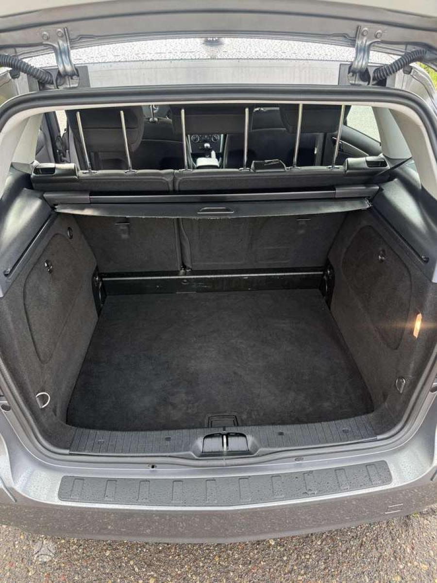 Brūns Mercedes-Benz B 180 2011 Šauļi, ar dzinēja tilpumu 2.00 L un nobraukumu 195 tūkst. km par 4300 €, foto 15 vietnē AUTOMOTO.COM.LV