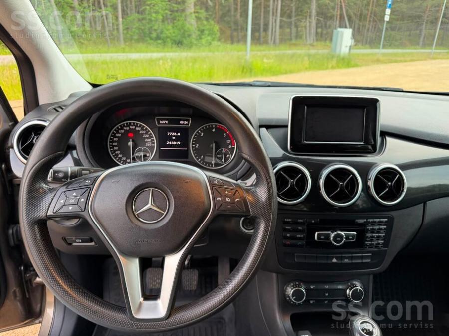 Brūns Mercedes-Benz B 180 2012 Rīga, ar dzinēja tilpumu 1.80 L un nobraukumu 245 tūkst. km par 6200 €, foto 9 vietnē AUTOMOTO.COM.LV