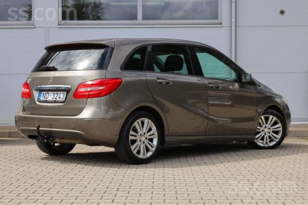 Brūns Mercedes-Benz B 180 2012 Rīga, ar dzinēja tilpumu 1.80 L un nobraukumu 0 tūkst. km par 5495 €, foto 7 vietnē AUTOMOTO.COM.LV
