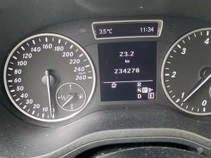 Brown Mercedes-Benz B 180 2013 in Kaunas, with an engine capacity of 1.80 L and mileage of 230 thousand km for 6750 €, photo 8 on AUTOMOTO.COM.LV
