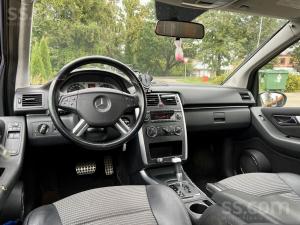 Brūns Mercedes-Benz B 180 2005 Jelgava, ar dzinēja tilpumu 1.80 L un nobraukumu 206 tūkst. km par 1150 €, foto 10 vietnē AUTOMOTO.COM.LV