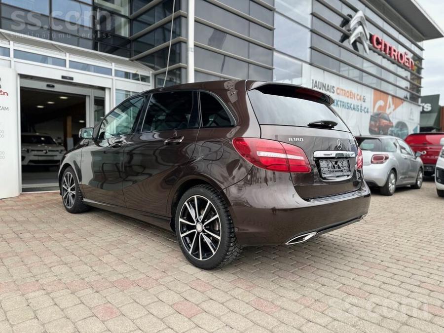 Brown Mercedes-Benz B 180 2015 in Riga, with an engine capacity of 1.50 L and mileage of 240 thousand km for 2000 €, photo 7 on AUTOMOTO.COM.LV