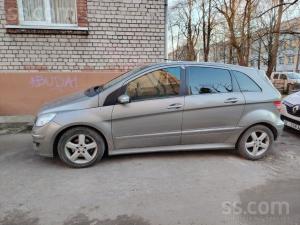 Pelēks Mercedes-Benz B 180 2005 Rīga, ar dzinēja tilpumu 1.80 L un nobraukumu 325 tūkst. km par 850 €, foto  vietnē AUTOMOTO.COM.LV