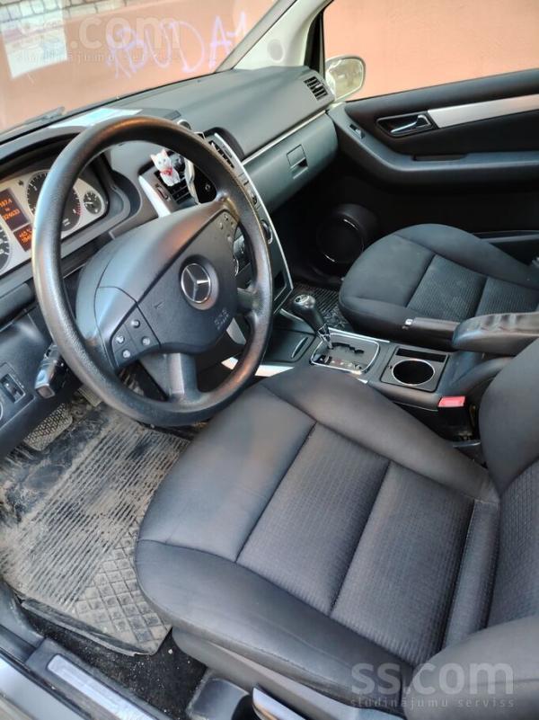 Pelēks Mercedes-Benz B 180 2005 Rīga, ar dzinēja tilpumu 1.80 L un nobraukumu 325 tūkst. km par 850 €, foto 5 vietnē AUTOMOTO.COM.LV