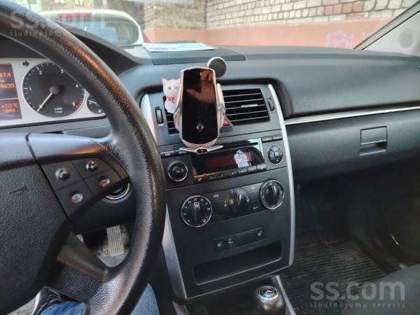 Pelēks Mercedes-Benz B 180 2005 Rīga, ar dzinēja tilpumu 1.80 L un nobraukumu 325 tūkst. km par 850 €, foto 6 vietnē AUTOMOTO.COM.LV