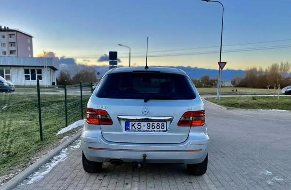 Pelēks Mercedes-Benz B 180 2005 Jelgava, ar dzinēja tilpumu 2.00 L un nobraukumu 174 tūkst. km par 3590 €, foto 6 vietnē AUTOMOTO.COM.LV