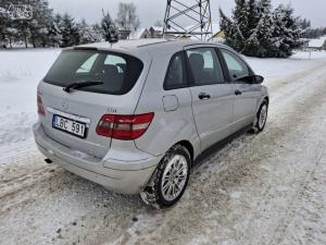 Pelēks Mercedes-Benz B 180 2006 Mažeikiai, ar dzinēja tilpumu 2.00 L un nobraukumu 266 tūkst. km par 1950 €, foto 3 vietnē AUTOMOTO.COM.LV