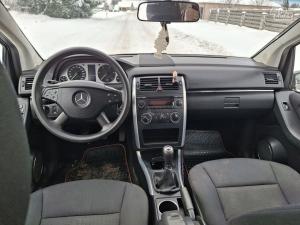 Pelēks Mercedes-Benz B 180 2006 Mažeikiai, ar dzinēja tilpumu 2.00 L un nobraukumu 266 tūkst. km par 1950 €, foto 6 vietnē AUTOMOTO.COM.LV