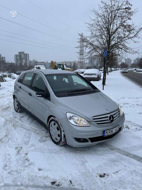 Grey Mercedes-Benz B 180 2006 in Vilnius, with an engine capacity of 1.99 L and mileage of 198 thousand km for 1500 €, photo 1 on AUTOMOTO.COM.LV
