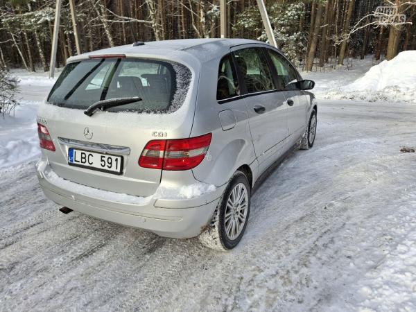 Серый Мерседес Б 180 2006 в Мажейкяй, объемом двигателя 2.00 л и пробегом 266 тыс. км за 1850 €, фото 3 на AUTOMOTO.COM.LV