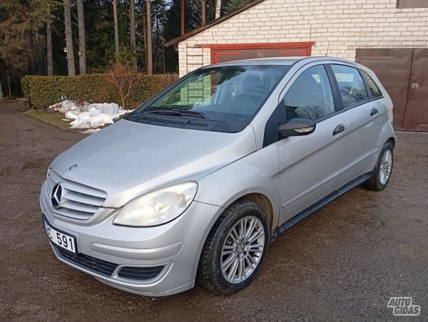 Grey Mercedes-Benz B 180 2006 in Vilnius, with an engine capacity of 2.00 L and mileage of 273 thousand km for 1980 €, photo 1 on AUTOMOTO.COM.LV