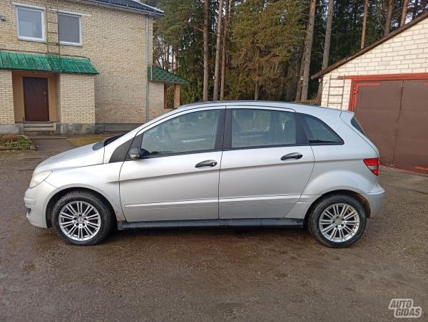 Grey Mercedes-Benz B 180 2006 in Vilnius, with an engine capacity of 2.00 L and mileage of 273 thousand km for 1980 €, photo 7 on AUTOMOTO.COM.LV