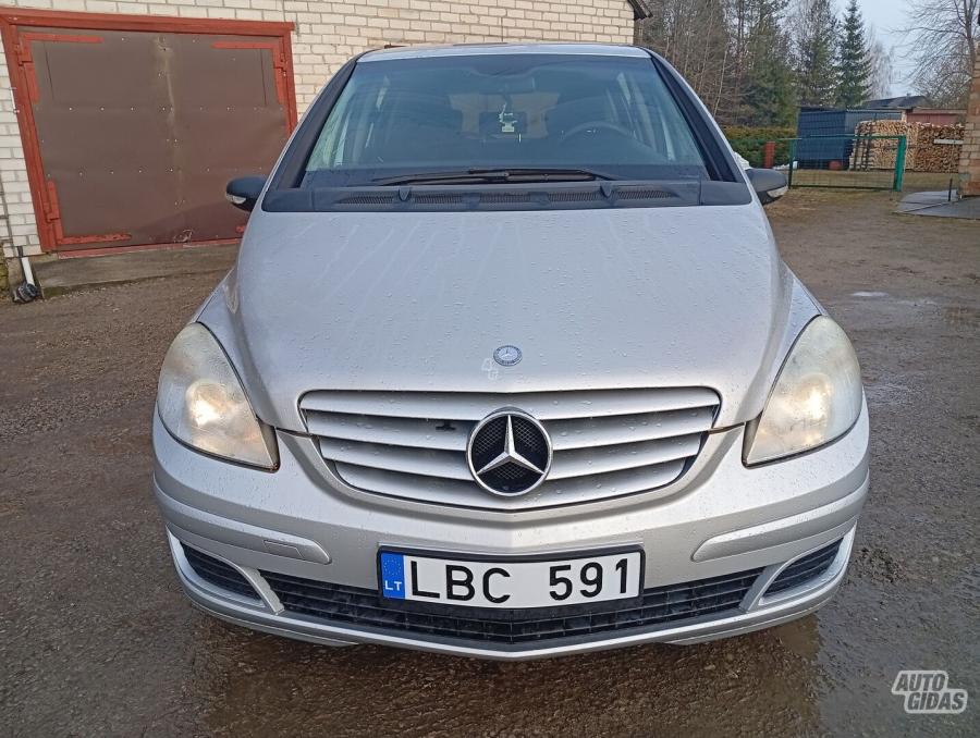 Grey Mercedes-Benz B 180 2006 in Vilnius, with an engine capacity of 2.00 L and mileage of 273 thousand km for 1950 €, photo 2 on AUTOMOTO.COM.LV