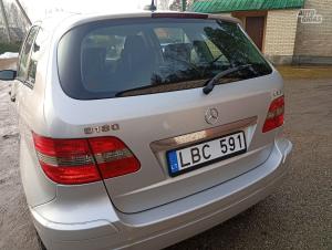 Grey Mercedes-Benz B 180 2006 in Vilnius, with an engine capacity of 2.00 L and mileage of 273 thousand km for 1950 €, photo 8 on AUTOMOTO.COM.LV