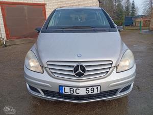Pelēks Mercedes-Benz B 180 2006 Viļņa, ar dzinēja tilpumu 2.00 L un nobraukumu 273 tūkst. km par 1950 €, foto 2 vietnē AUTOMOTO.COM.LV