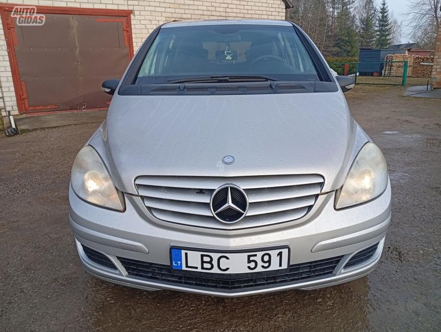 Pelēks Mercedes-Benz B 180 2006 Viļņa, ar dzinēja tilpumu 2.00 L un nobraukumu 263 tūkst. km par 1950 €, foto 3 vietnē AUTOMOTO.COM.LV