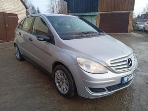 Grey Mercedes-Benz B 180 2006 in Vilnius, with an engine capacity of 2.00 L and mileage of 273 thousand km for 1950 €, photo 3 on AUTOMOTO.COM.LV