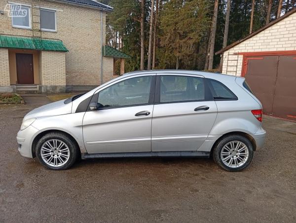 Grey Mercedes-Benz B 180 2006 in Vilnius, with an engine capacity of 2.00 L and mileage of 273 thousand km for 1950 €, photo 8 on AUTOMOTO.COM.LV