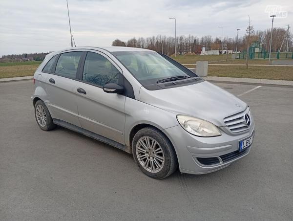 Grey Mercedes-Benz B 180 2006 in Vilnius, with an engine capacity of 2.00 L and mileage of 273 thousand km for 1950 €, photo 3 on AUTOMOTO.COM.LV