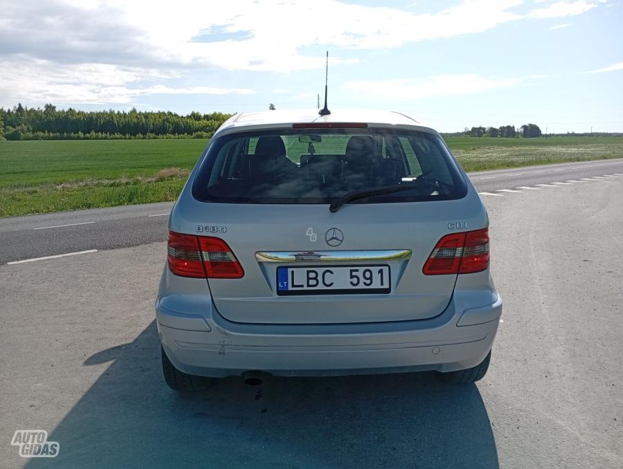 Grey Mercedes-Benz B 180 2006 in Vilnius, with an engine capacity of 2.00 L and mileage of 273 thousand km for 1800 €, photo 7 on AUTOMOTO.COM.LV