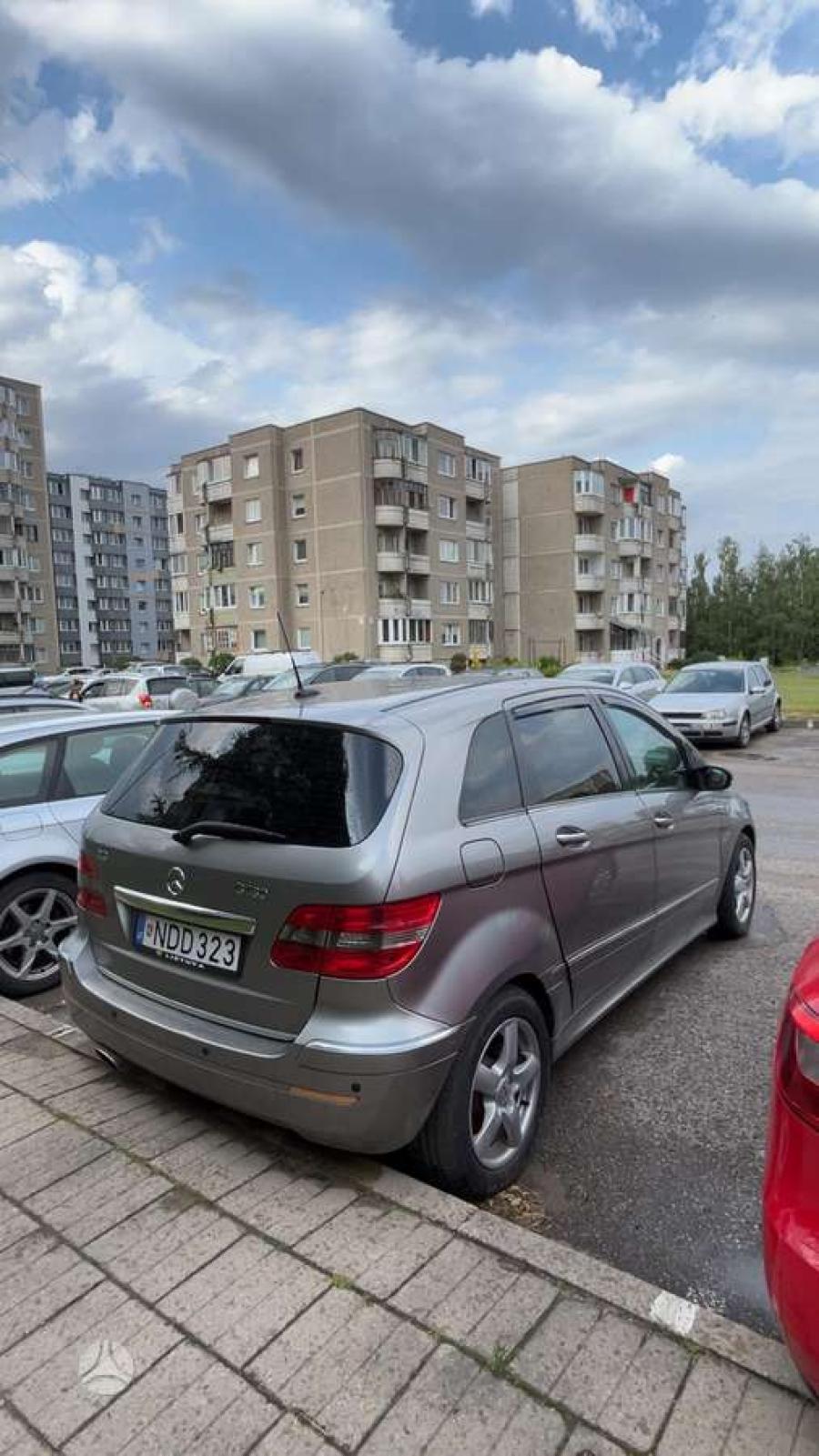 Серый Мерседес Б 180 2006 в Алитус, объемом двигателя 1.99 л и пробегом 252 тыс. км за 1800 €, фото 4 на AUTOMOTO.COM.LV