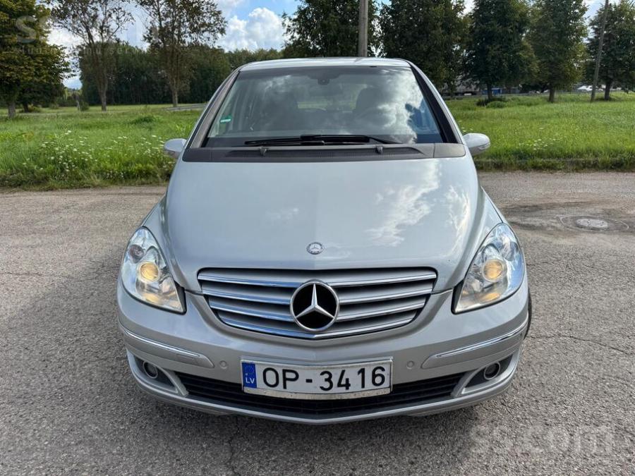 Grey Mercedes-Benz B 180 2006 in Ogre, with an engine capacity of 2.00 L and mileage of 167 thousand km for 3380 €, photo 3 on AUTOMOTO.COM.LV