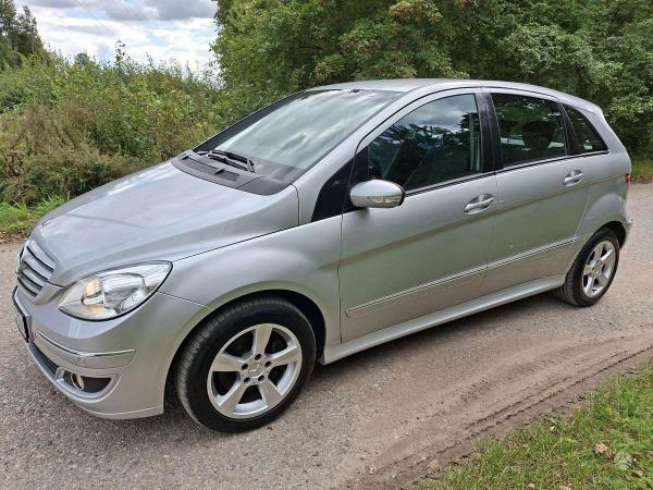 Grey Mercedes-Benz B 180 2007 in Marijampole, with an engine capacity of 1.99 L and mileage of 200 thousand km for 2290 €, photo 3 on AUTOMOTO.COM.LV