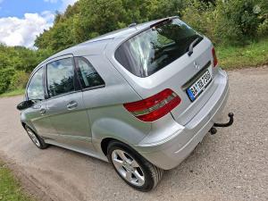 Grey Mercedes-Benz B 180 2007 in Marijampole, with an engine capacity of 1.99 L and mileage of 200 thousand km for 2290 €, photo 5 on AUTOMOTO.COM.LV