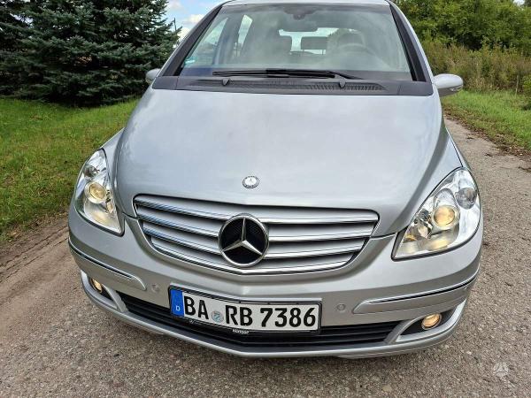 Grey Mercedes-Benz B 180 2007 in Marijampole, with an engine capacity of 1.99 L and mileage of 200 thousand km for 2290 €, photo 7 on AUTOMOTO.COM.LV