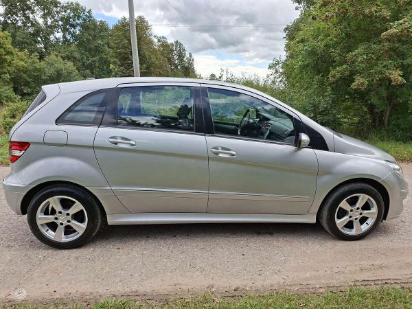 Grey Mercedes-Benz B 180 2007 in Marijampole, with an engine capacity of 1.99 L and mileage of 200 thousand km for 2290 €, photo 10 on AUTOMOTO.COM.LV