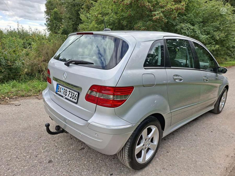 Grey Mercedes-Benz B 180 2007 in Marijampole, with an engine capacity of 1.99 L and mileage of 200 thousand km for 2290 €, photo 11 on AUTOMOTO.COM.LV