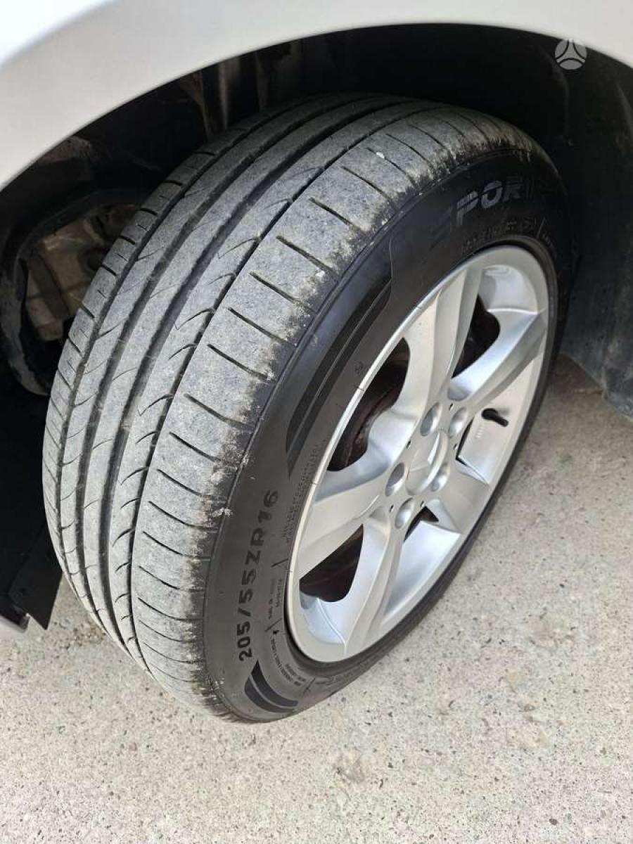 Grey Mercedes-Benz B 180 2007 in Marijampole, with an engine capacity of 1.99 L and mileage of 200 thousand km for 2290 €, photo 12 on AUTOMOTO.COM.LV