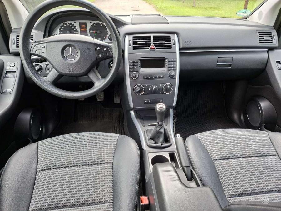 Grey Mercedes-Benz B 180 2007 in Marijampole, with an engine capacity of 1.99 L and mileage of 200 thousand km for 2290 €, photo 14 on AUTOMOTO.COM.LV