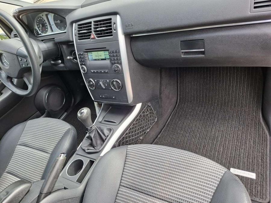 Grey Mercedes-Benz B 180 2007 in Marijampole, with an engine capacity of 1.99 L and mileage of 200 thousand km for 2290 €, photo 17 on AUTOMOTO.COM.LV