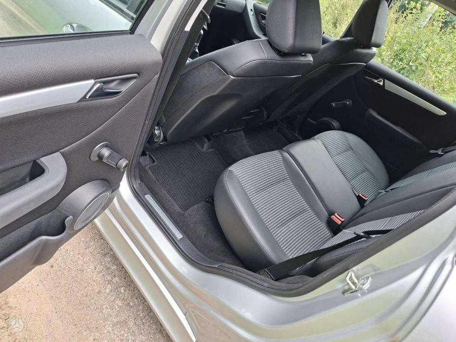Grey Mercedes-Benz B 180 2007 in Marijampole, with an engine capacity of 1.99 L and mileage of 200 thousand km for 2290 €, photo 18 on AUTOMOTO.COM.LV