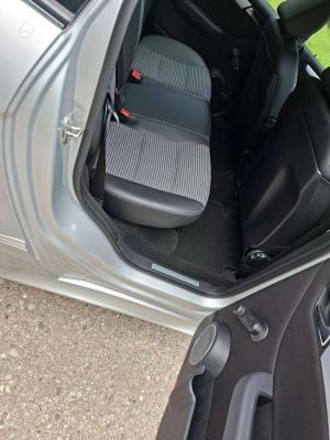 Grey Mercedes-Benz B 180 2007 in Marijampole, with an engine capacity of 1.99 L and mileage of 200 thousand km for 2290 €, photo 19 on AUTOMOTO.COM.LV