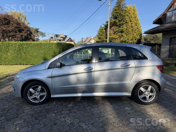 Pelēks Mercedes-Benz B 180 2007 Rīga, ar dzinēja tilpumu 2.00 L un nobraukumu 236 tūkst. km par 3900 €, foto 3 vietnē AUTOMOTO.COM.LV